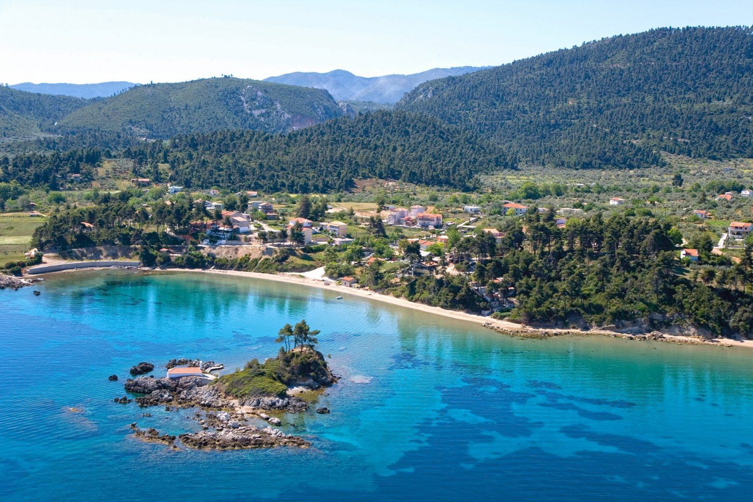 Zwiedzanie i plażowanie w jednym - Evia